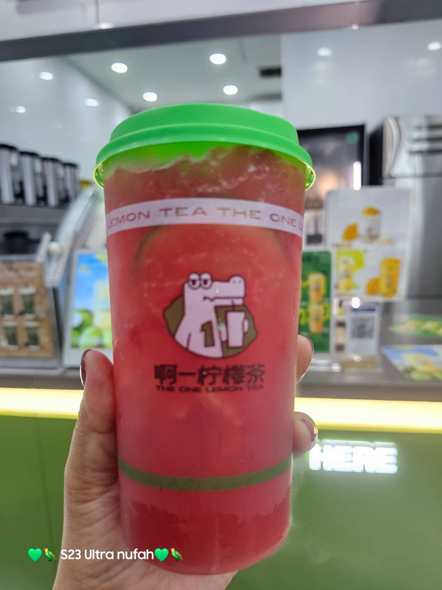 รูป The one lemon tea thai The one lemon tea thai