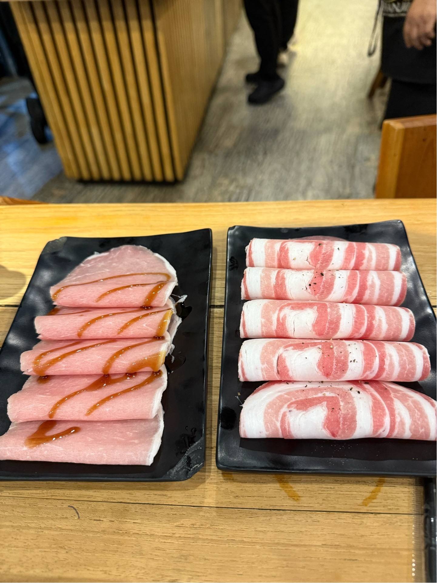 รูป ORANJII DELI 2 YOU สี่แยกสะพานควาย