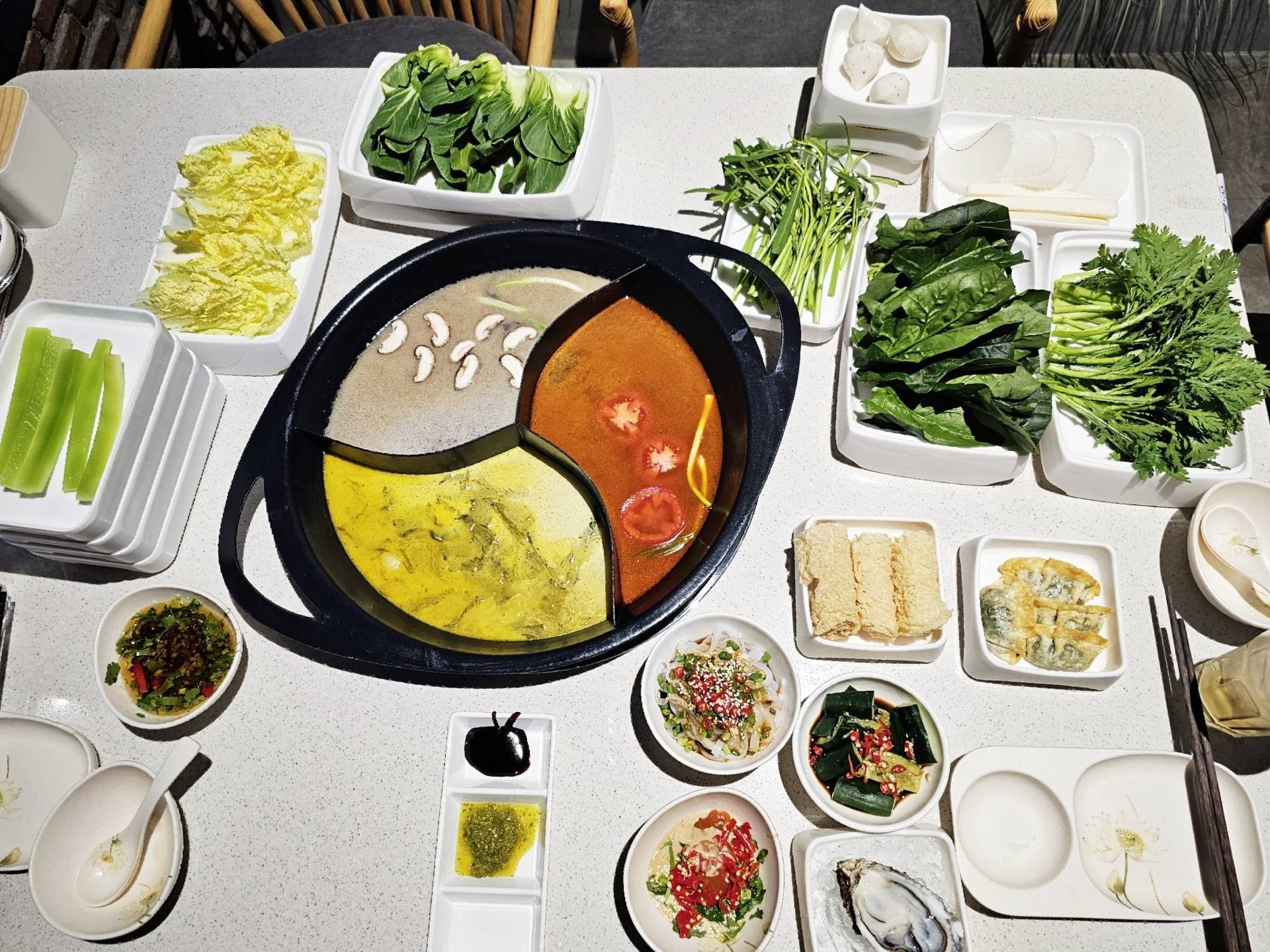 รีวิว เอ็มเจ ฮอตพอต พระราม 3 - MJ Hotpot ร้านหม้อไฟหม่าล่าต้นตำรับเฉ ...