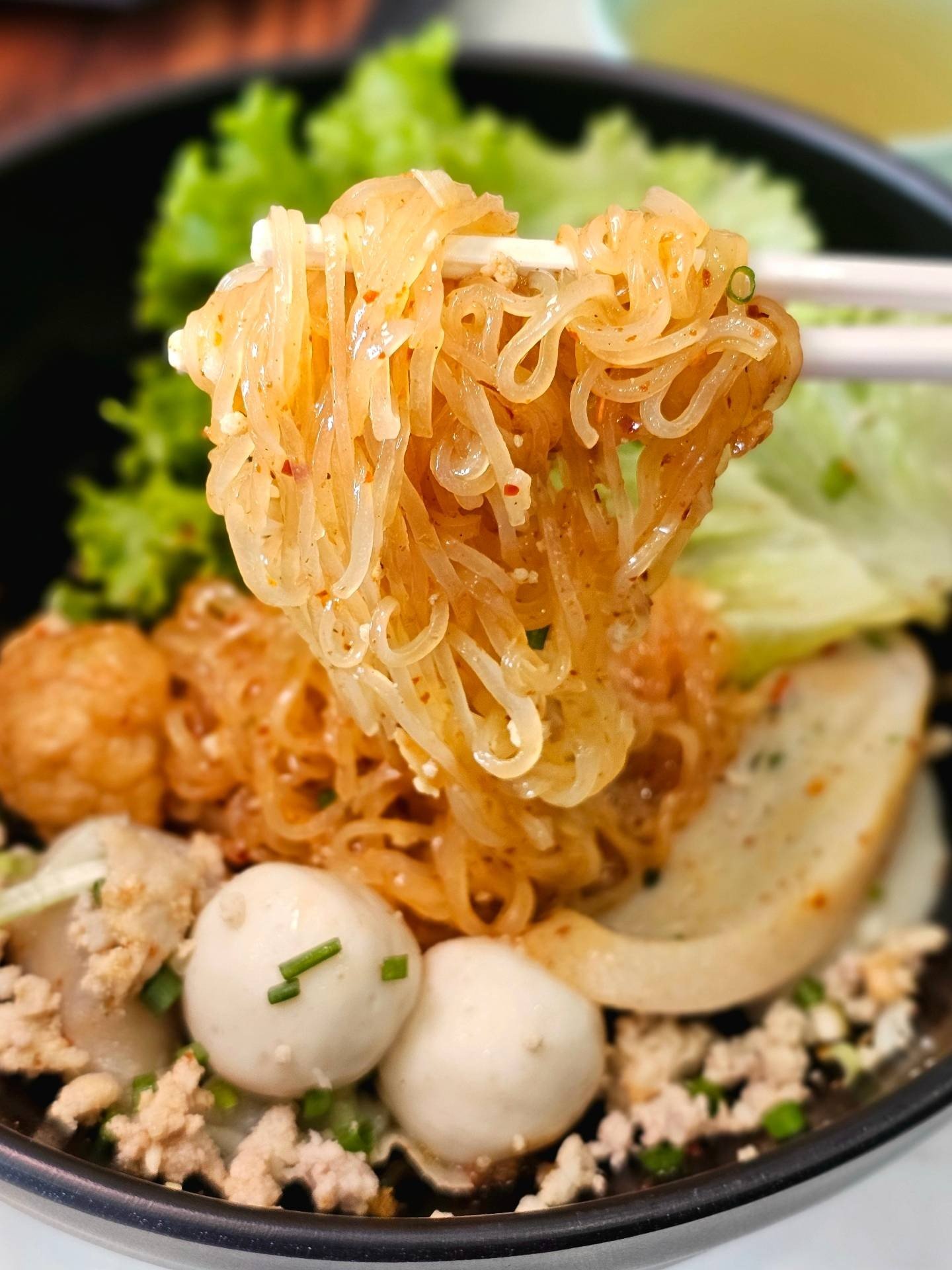 เส้นเล็กแห้งต้มยำ ร้าน A JUNG Fish Ball • อจัง ฟิชบอล (ชื่อเดิม สอาด ...
