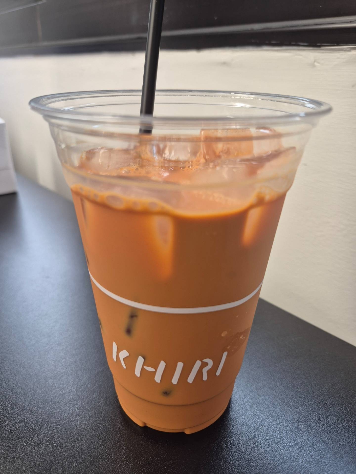 รีวิว Khiri Thai Tea Siam Paragon - light-medium-dark thai tea