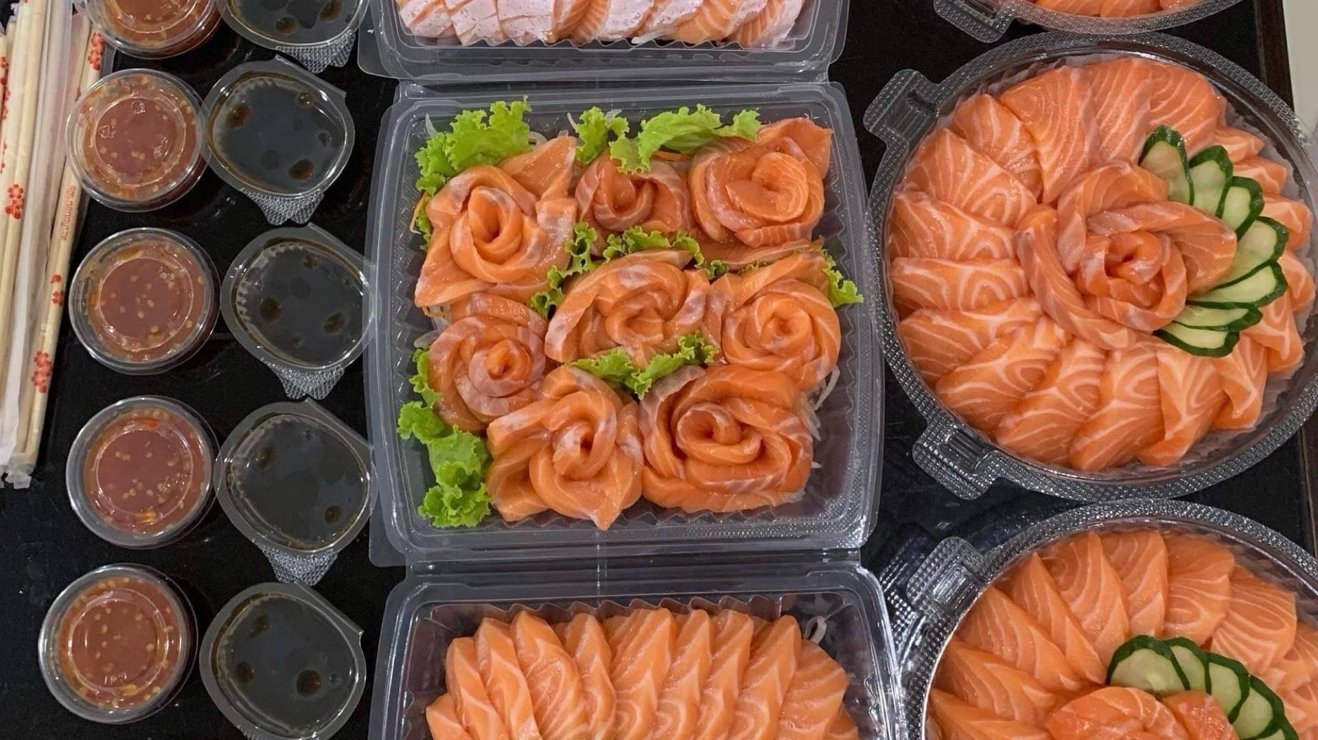 Sushi Monster สันติธรรม STM - สั่งอาหารเดลิเวอรี | Wongnai x LINE MAN