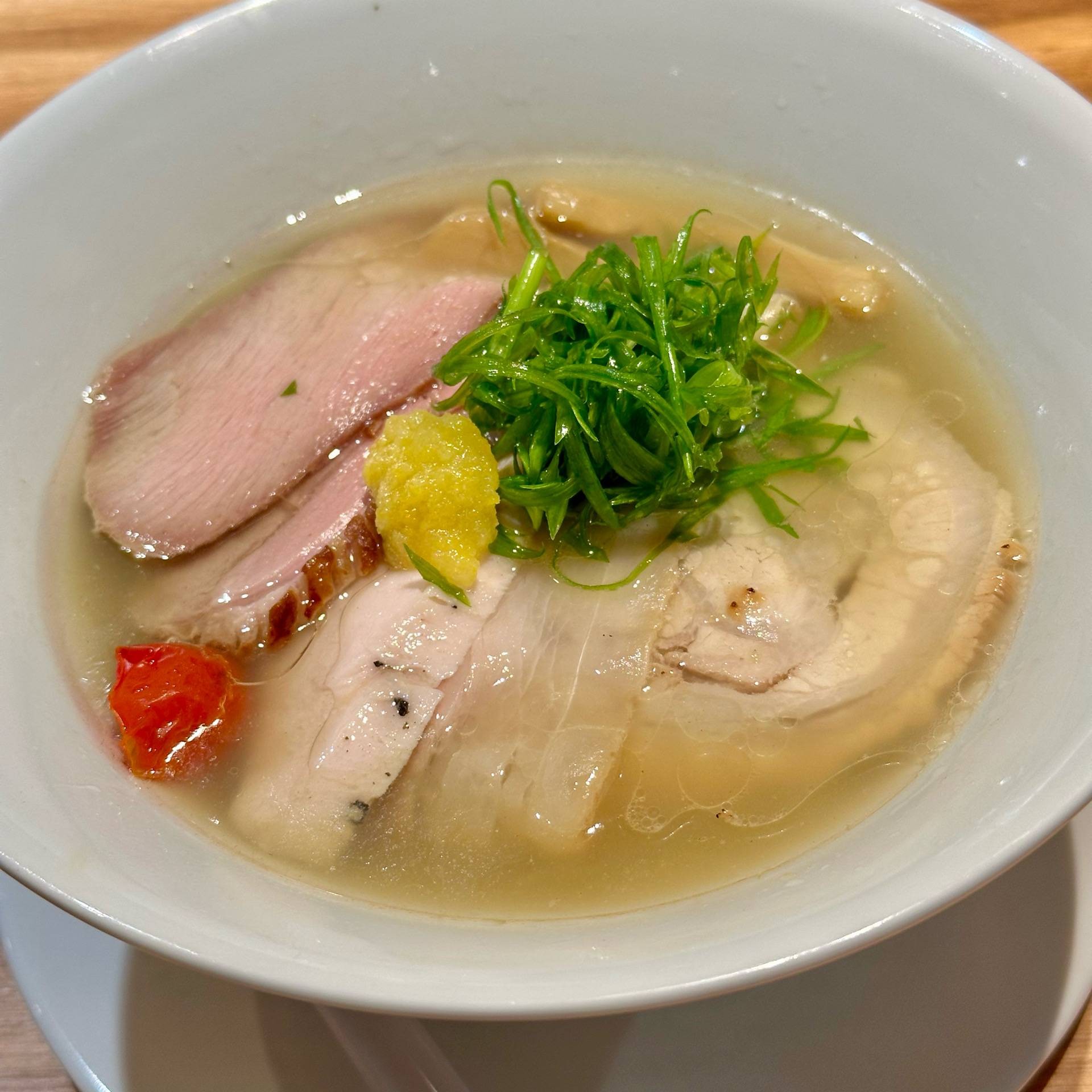 รีวิว SENDO Ramen สีลม ธนิยะ - ร้านราเม็งที่ร่วมมือกันระหว่างคุณปิ้ปโป้ ...