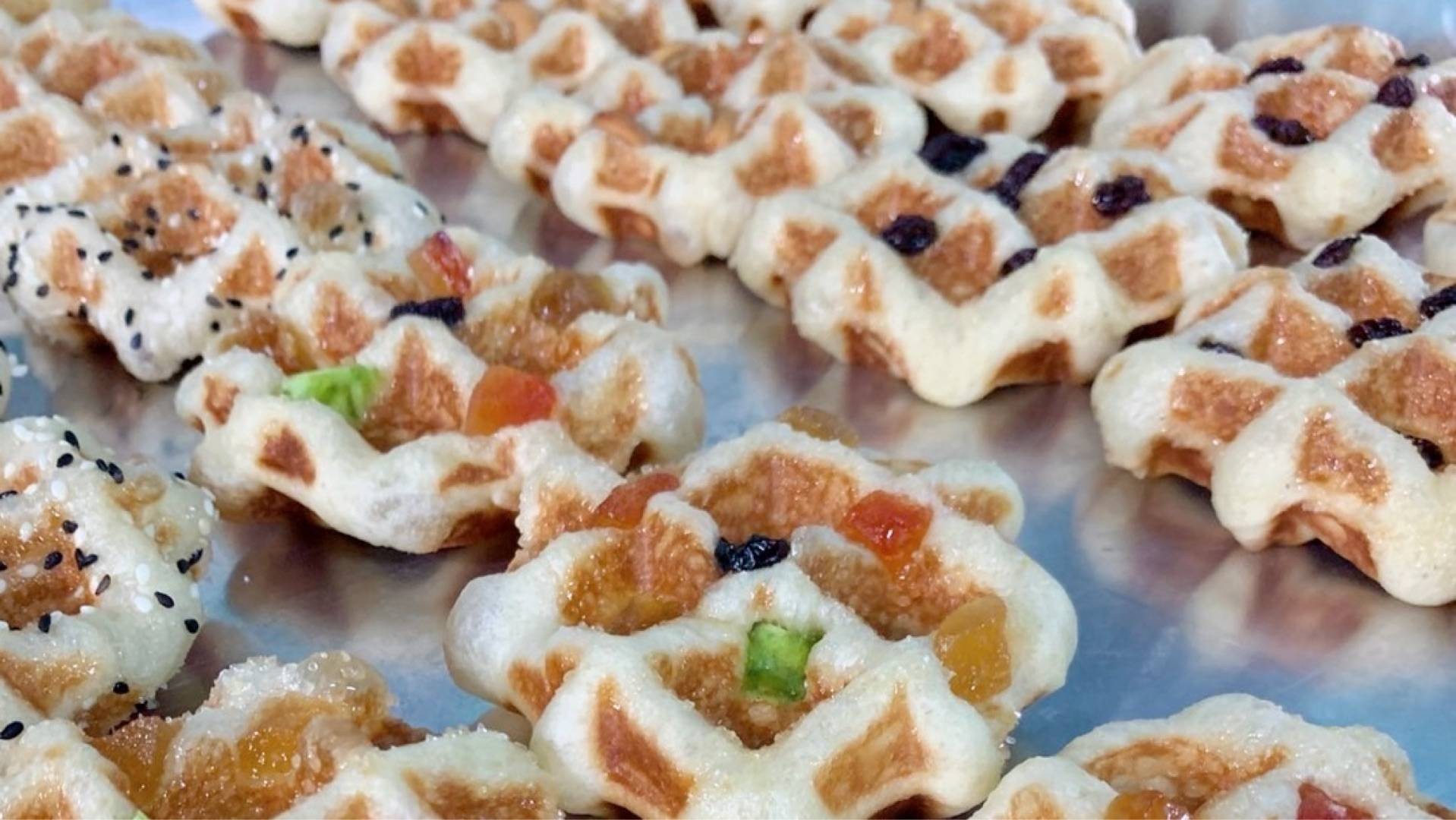 วาฟเฟิล Waffle hug (วอฟเฟิล ฮัก) พีทีที ปาร์ค มอลล์ - สั่งอาหารเดลิเวอ ...