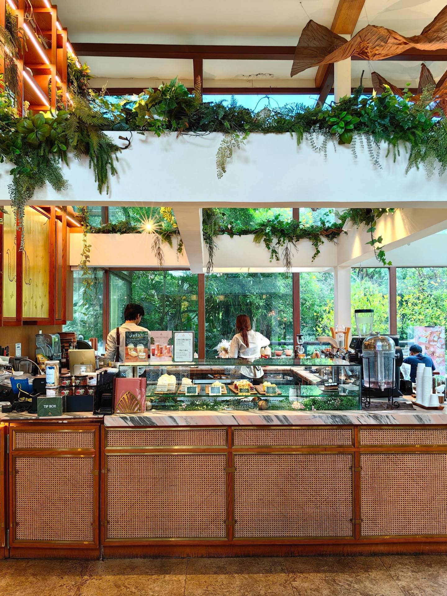 รูป ขมิ้น Camin Cuisine & Cafe เกษตร-นวมินทร์