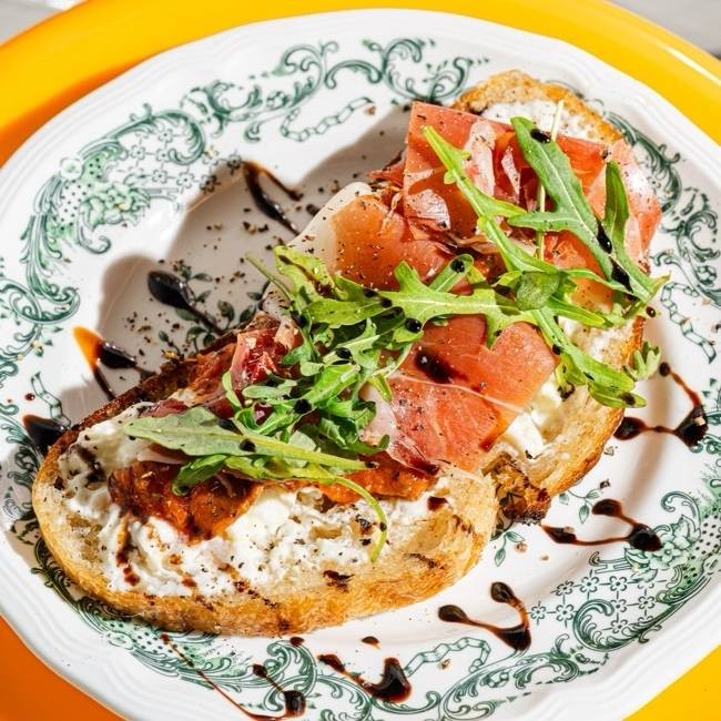 ร้าน MACO COFFEE ROASTER - กังสดาล มข. Maco Coffee Matcha & Brunch ...