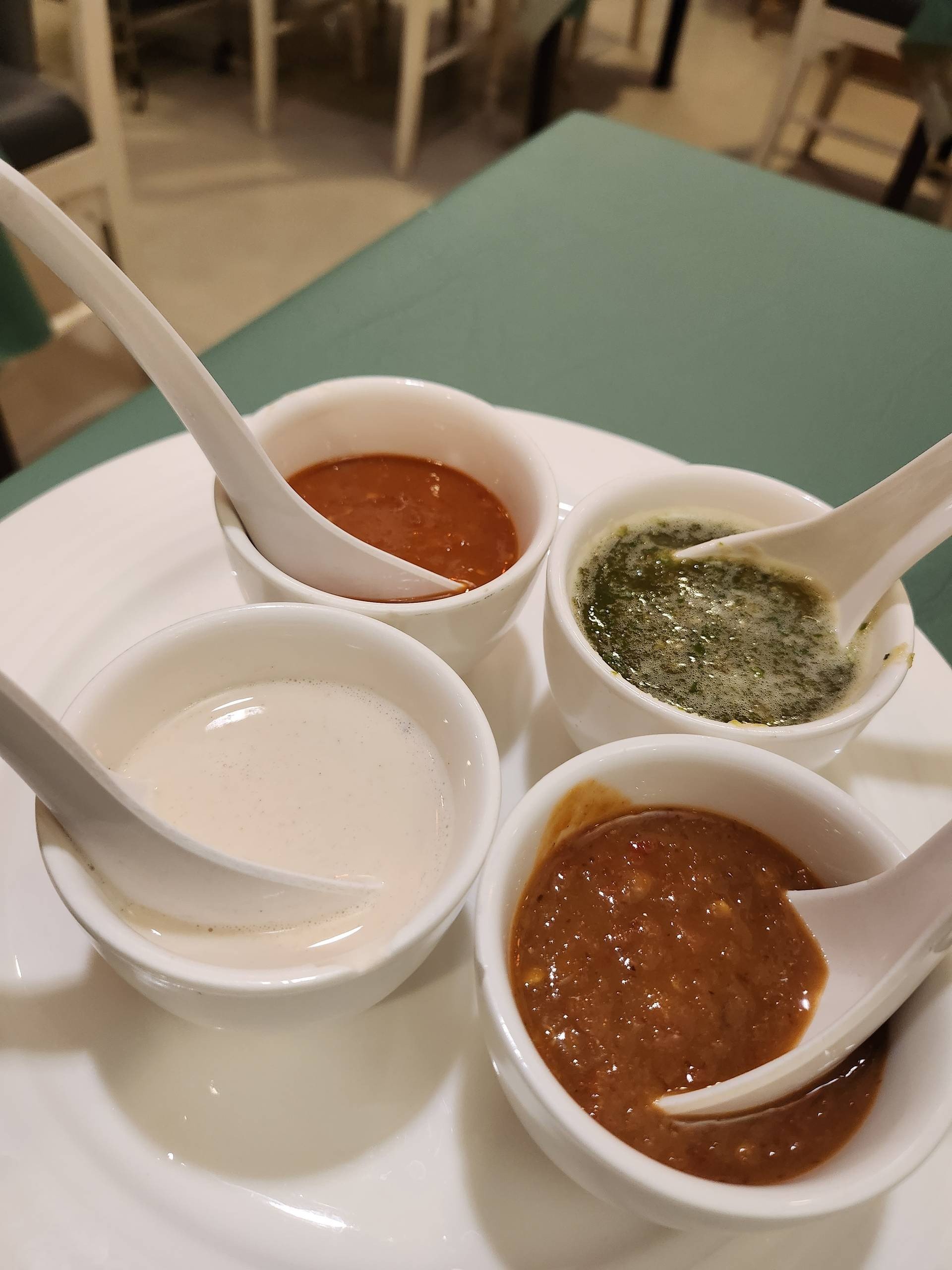 รูป Ploen Restaurant