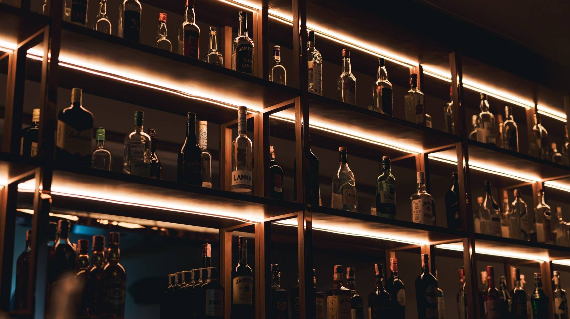 Nowornever.bkk อนุสาวรีย์ชัยสมรภูมิ | สั่งอาหารออนไลน์ล่วงหน้า รับที่ร้านผ่านแอป Wongnai ...