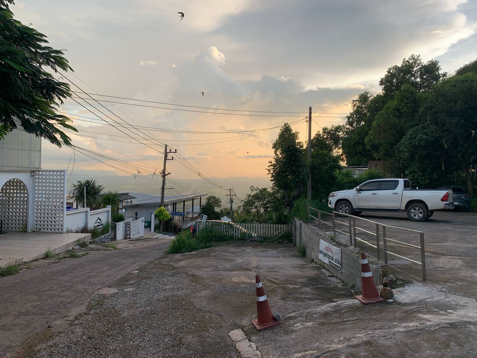 รีวิว ภูนางฟ้า Angel Hill Cafe เขายายเที่ยง - สวยมากต้องมาลอง