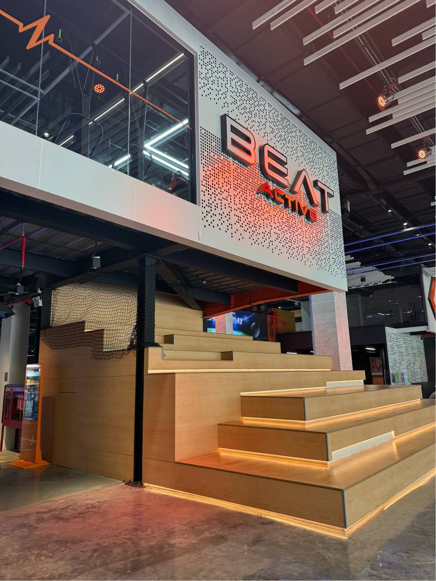 รีวิว Beat Active - Beat active กีฬาในร่ม