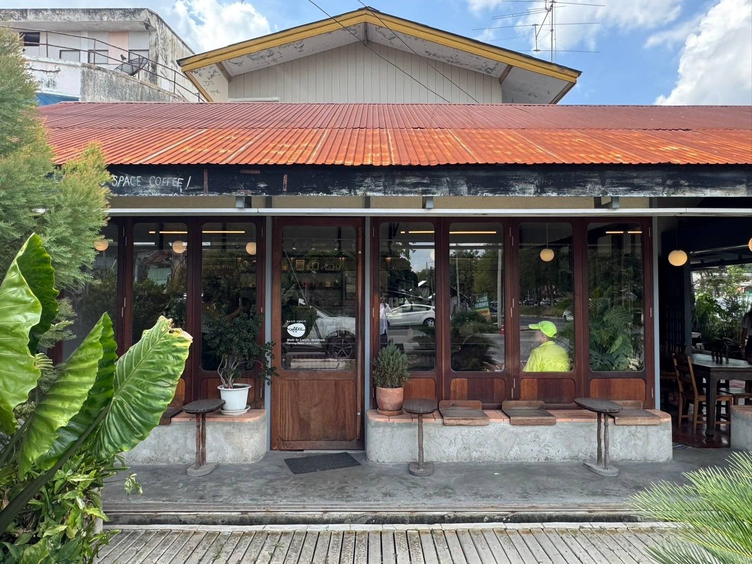 รูป Basic Space Coffee