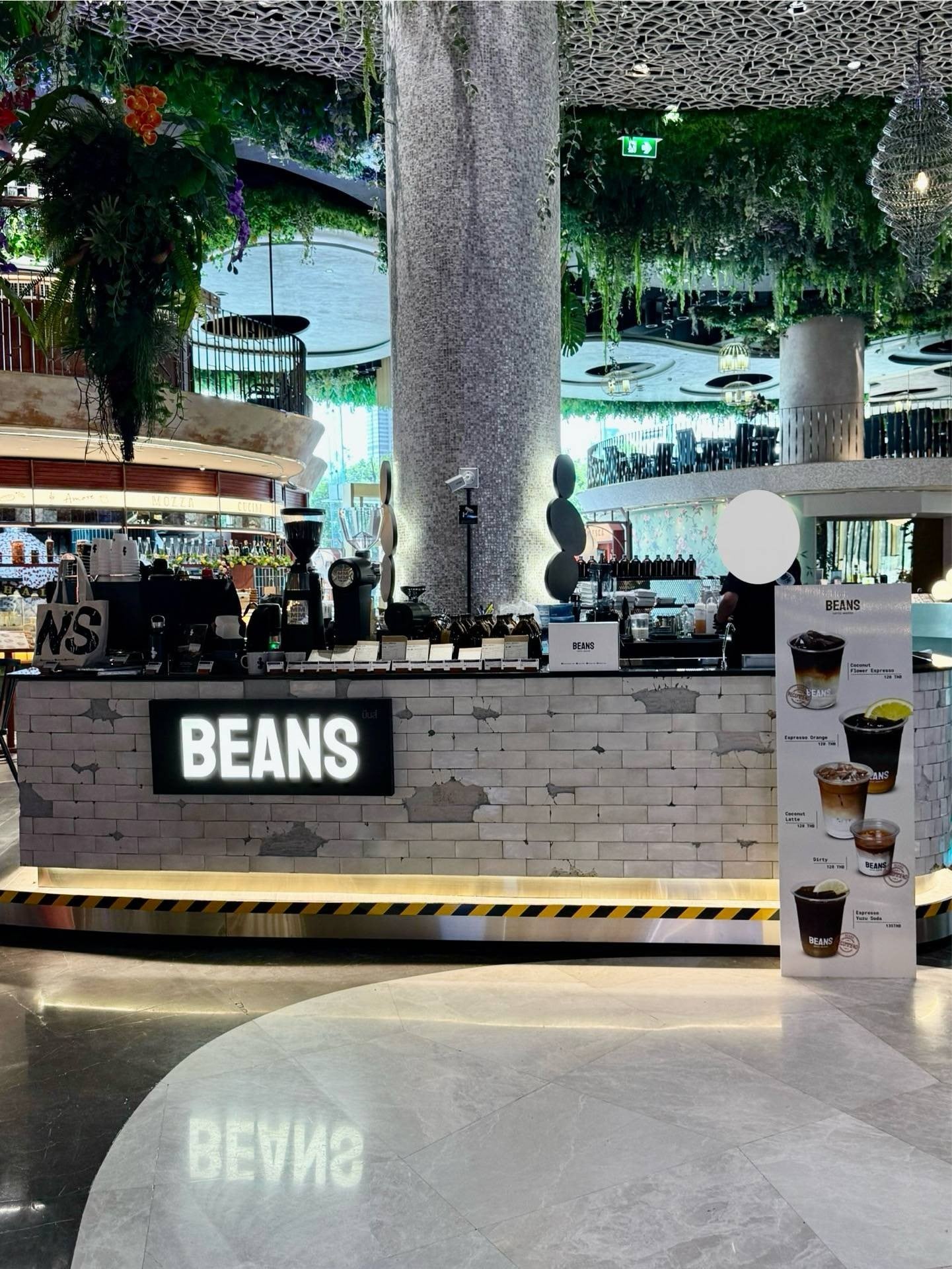 รีวิว BEANS Coffee Roasters Iconsiam - BEANS Coffee มาเปิดตัวที่ ...