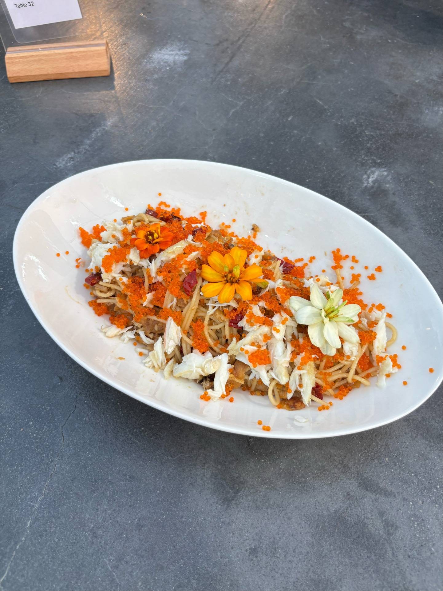 สปาเก๋ตตี้ซอสมันปูผัดพริกแห้ง ร้าน Popeye Steak