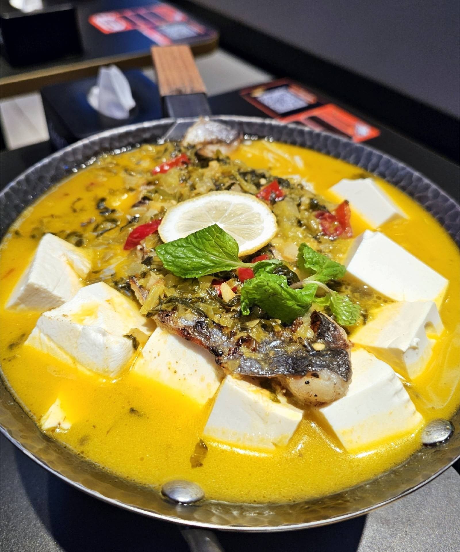 รีวิว Tanyu Grilled fish siam paragon - ปลาย่างหม้อไฟเจ้าดังจากจีน