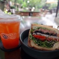 รูปทั้งหมดร้าน 360 Hours Cafe & Bar