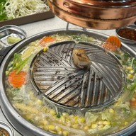 รูปทั้งหมดร้าน นักล่าหมูกระทะ ICON 56 @Saimai