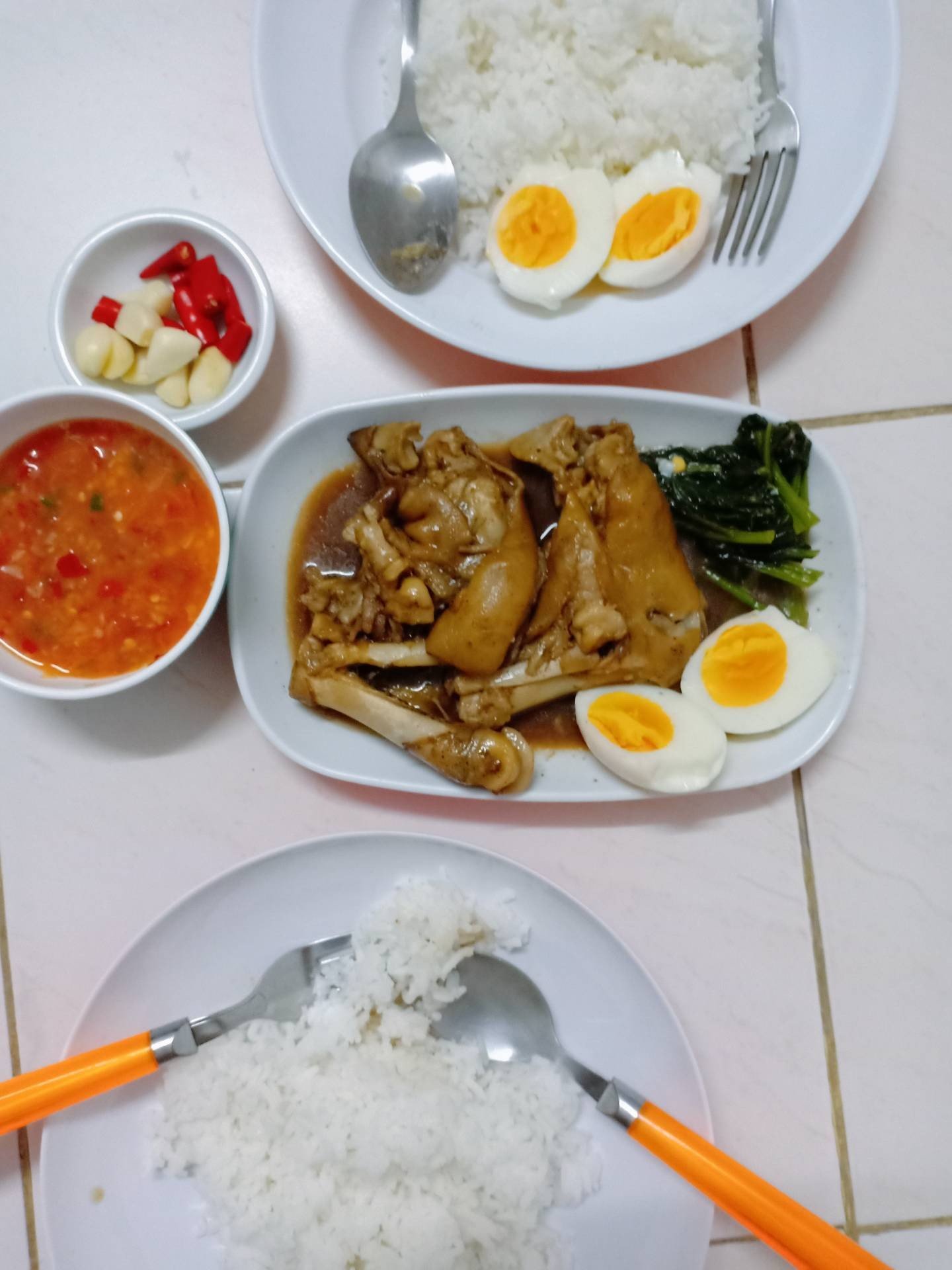 สูตร ขาหมูง่ายๆ สไตล์เด็กหอ By เชฟเฟรนด์ตระเวนแดก พร้อมวิธีทำโดย MTK PP