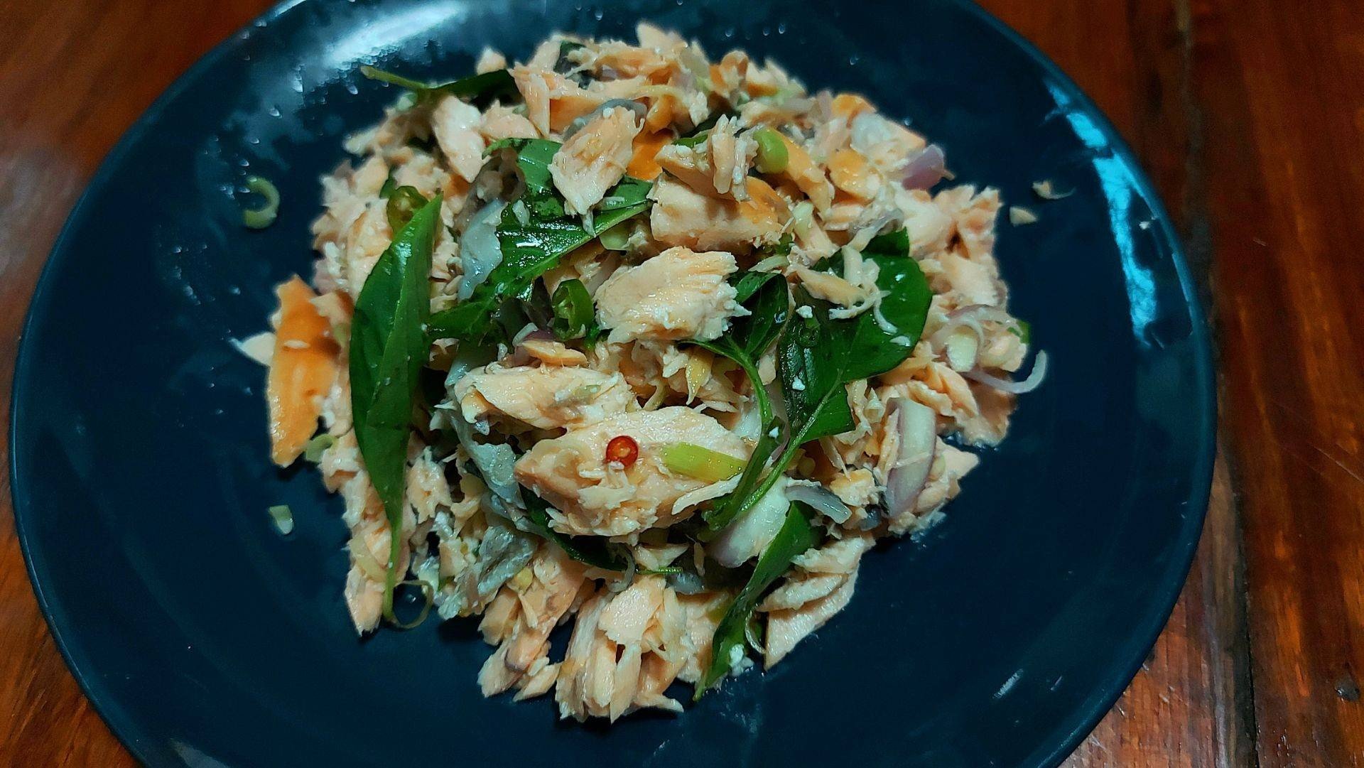 สูตร พล่าแซลมอน พร้อมวิธีทำโดย Khae Drunker