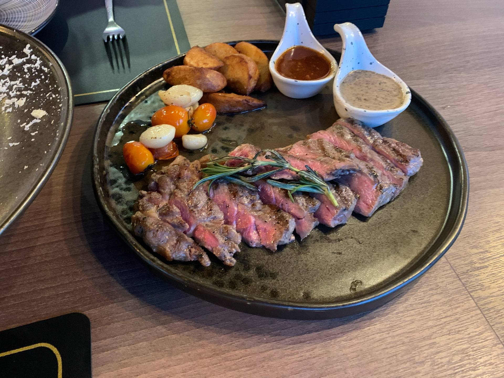 รีวิวที่แนะนำ Rip eye steak
