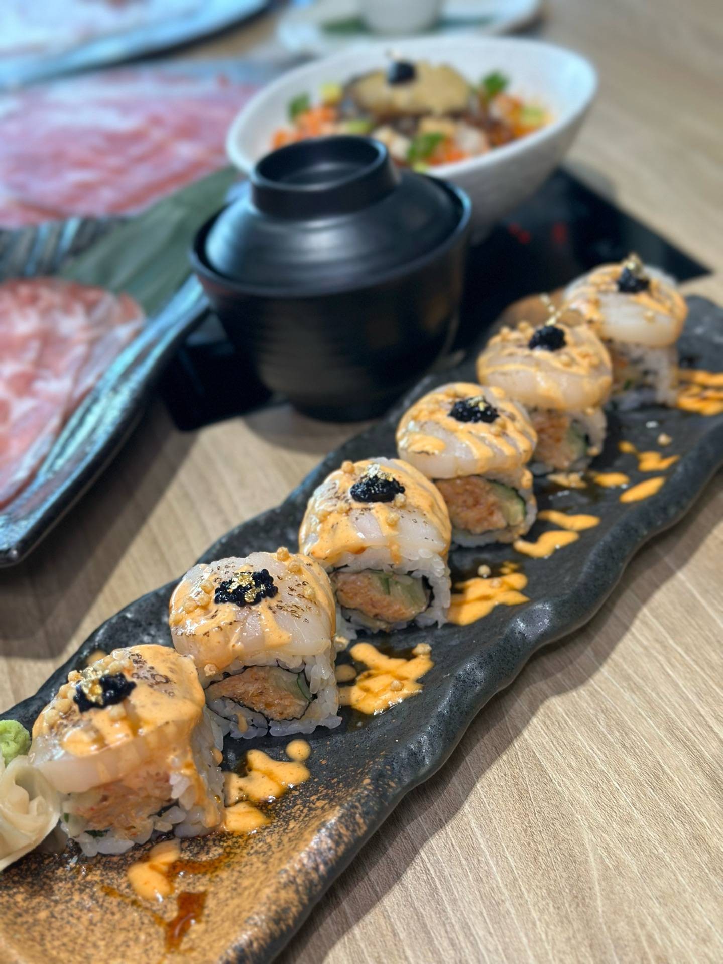 รีวิวที่แนะนำ Shiro Roll