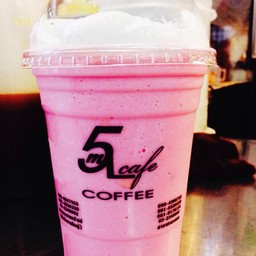 ร้าน Ml5 Cafe&coffee ซอยอารีย์ | รีวิวร้านอาหาร - Wongnai