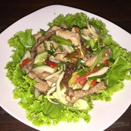 ร้าน Green Tree Restaurant & Pub | รีวิวร้านอาหาร - Wongnai