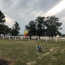 Cowboy Army Riding Club - รีวิวสถานที่ท่องเที่ยว