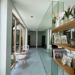 ร้าน RISU CAFE เอกมัย 12 | รีวิวร้านอาหาร - Wongnai