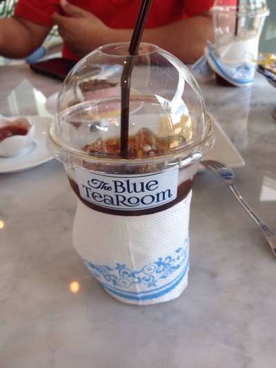 รีวิว The Blue Tea Room - ร้านสวย มีชนมให้เลือกเยอเ - Wongnai