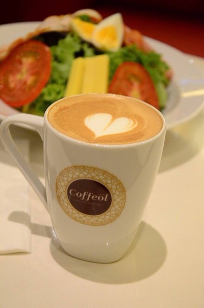 ร้าน Coffeol เอเชียทีค เดอะริเวอร์ฟร้อนท์ | รีวิวร้านอาหาร