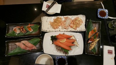 รีวิว Sen-ryo Sushi ทองหล่อ - แซลมอนชิ้นใหญ่หม๊าววว