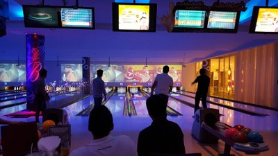 รูป Blu-O Rhythm & Bowl เอสพลานาด