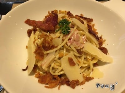 คาโบนารา • รสชาติจืดชืด ร้าน Wine Connection Silom Complex