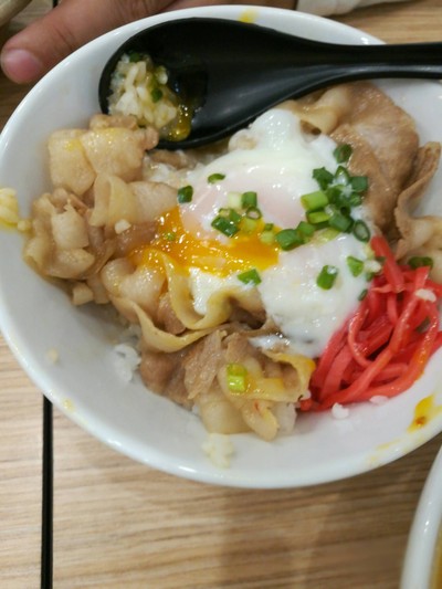 รีวิว ข้าวหน้าโคตรเนื้อโชนัน Big C Rama 2 - อร่อยจานด่วน