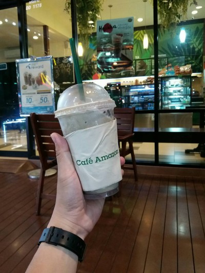 รีวิว Taris Cafe - ต้องตั้งใจแวะ - Wongnai