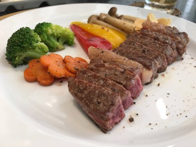 รีวิว Tong Teppan เกษตร - นวมินทร์ - Akita Beef Steak Rump A5