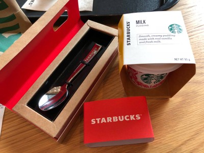 รีวิว Starbucks จี ทาวน์เวอร์ - Milk Pudding