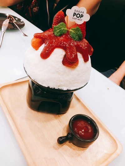 Bingsu strawberry • After you อร่อยกว่าาาา ร้าน Sugar Pop Cafe