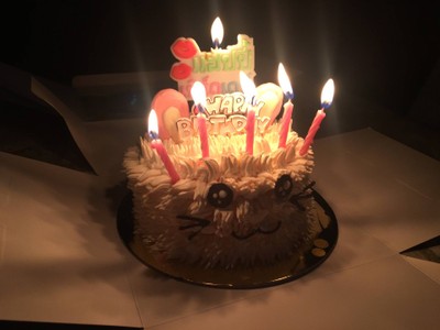 รีวิว Vanilla Prince Cafe เซ็นทรัลอีสวิลล์ - เค้กน่ารัก และอร่อยมากๆๆๆ ...