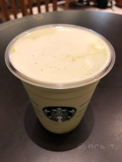 รีวิว Starbucks centralwOrld - Nitro Green Tea Latte