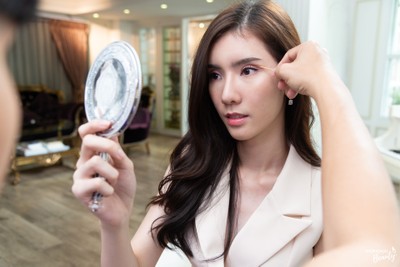 ทำตาหางหงส์ให้สวยหวาน ที่ Ametise Clinic - Wongnai