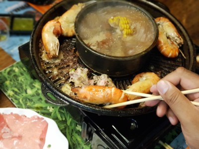 รีวิว SHABU OX - ถูกใจสำหรับคนชอบกินเนื้อ กุ้งตัวใหญ่ใช้ได้ แต่น้ำจิ้ม ...