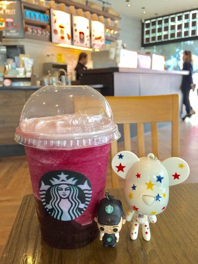 รีวิว Starbucks เซ็นทรัลพลาซา นครราชสีมา - หมีน้อยสตาร์ชิม Ruby Red ...