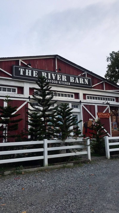 รูป The River Barn - Wongnai