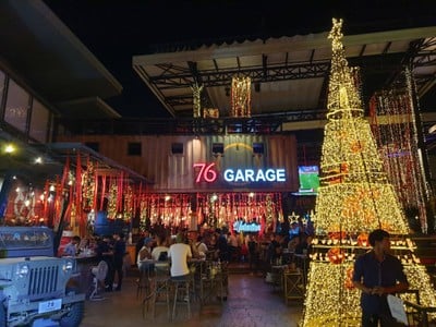 รูป 76 Garage