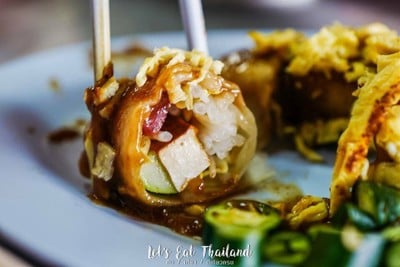 รูป หมูกรอบนายไซ ประชาชื่น - Wongnai