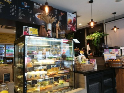 รูป Deli Cafe' Shell อโศก - Wongnai