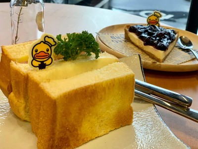 ร้าน B.duck Cafe By Shichi สาขา บางนา | รีวิวร้านอาหาร - Wongnai