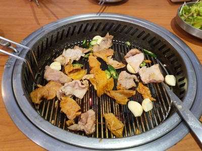 รีวิว Kwang Han Roo - อยากกินหมูย่างเกาหลีและเครื่องเคียงแบบจัดเต็มต้อง ...