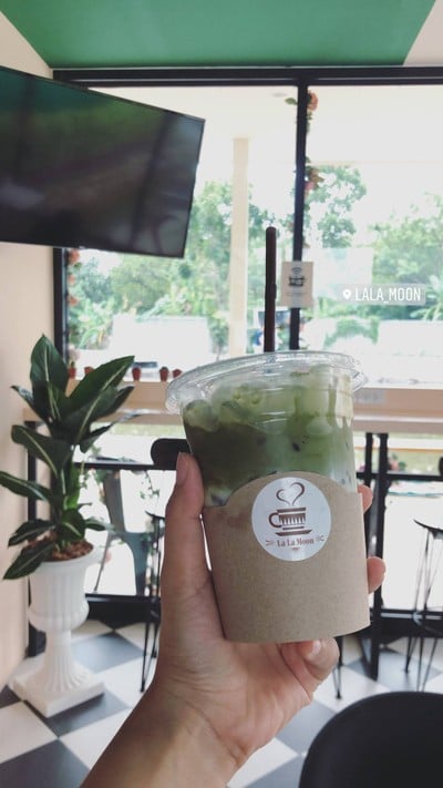 รีวิว LA LA MOON Cafe - ร้านกาแฟเปิดใหม่ ร้านเล็กๆน่ารัก บรรยากาศดี ...